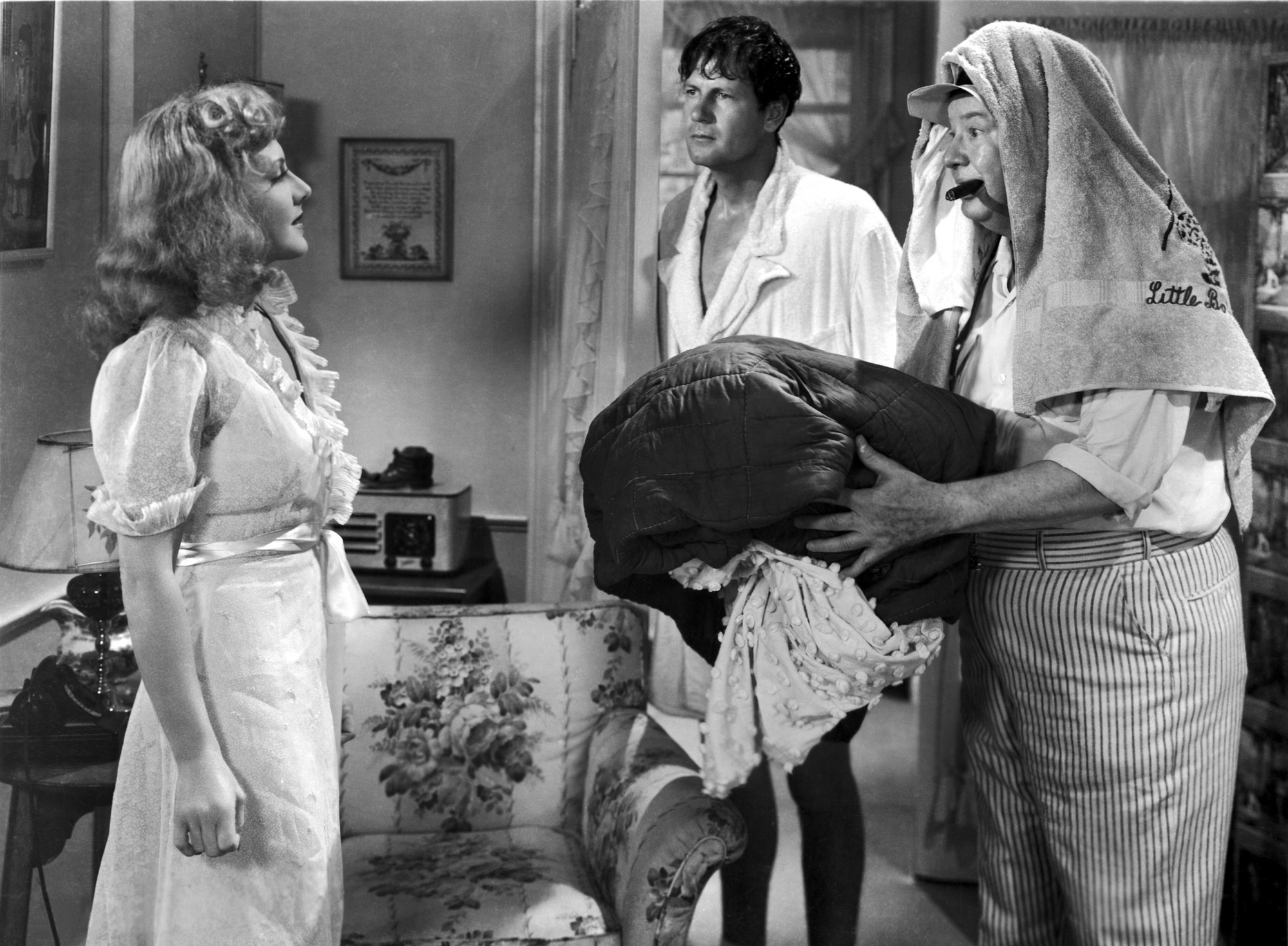 The More the Merrier (1943) – Movie Reviews Simbasible The More the Merrier (1943) – Movie Reviews Simbasible